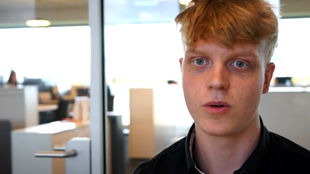 Simon er kontorelev ved Lowell Danmark